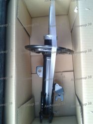 339023 KYB Стойка газомасляная передняя правая